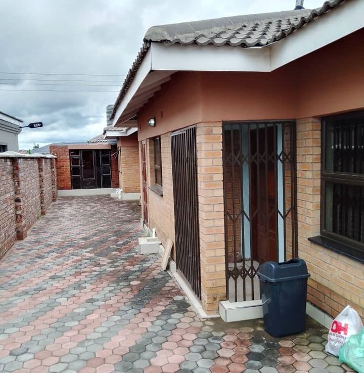 Very neat and beautiful family home in Madokero Estate – ShonaHome